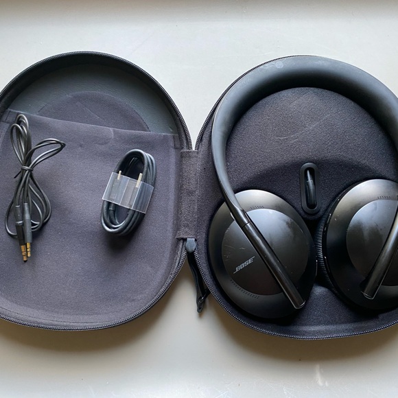 Bose | Headphones | Bose Headphones 70 Wireless Noise Canceling With ...